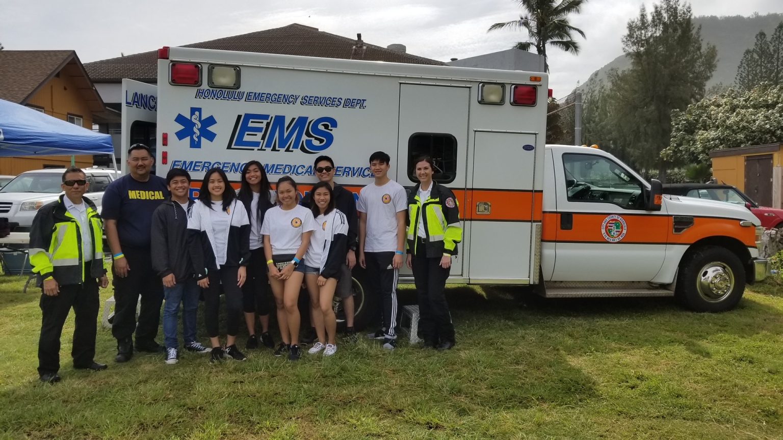 EMS Explorers (Junior Paramedics) - Honolulu Emergency Services Department